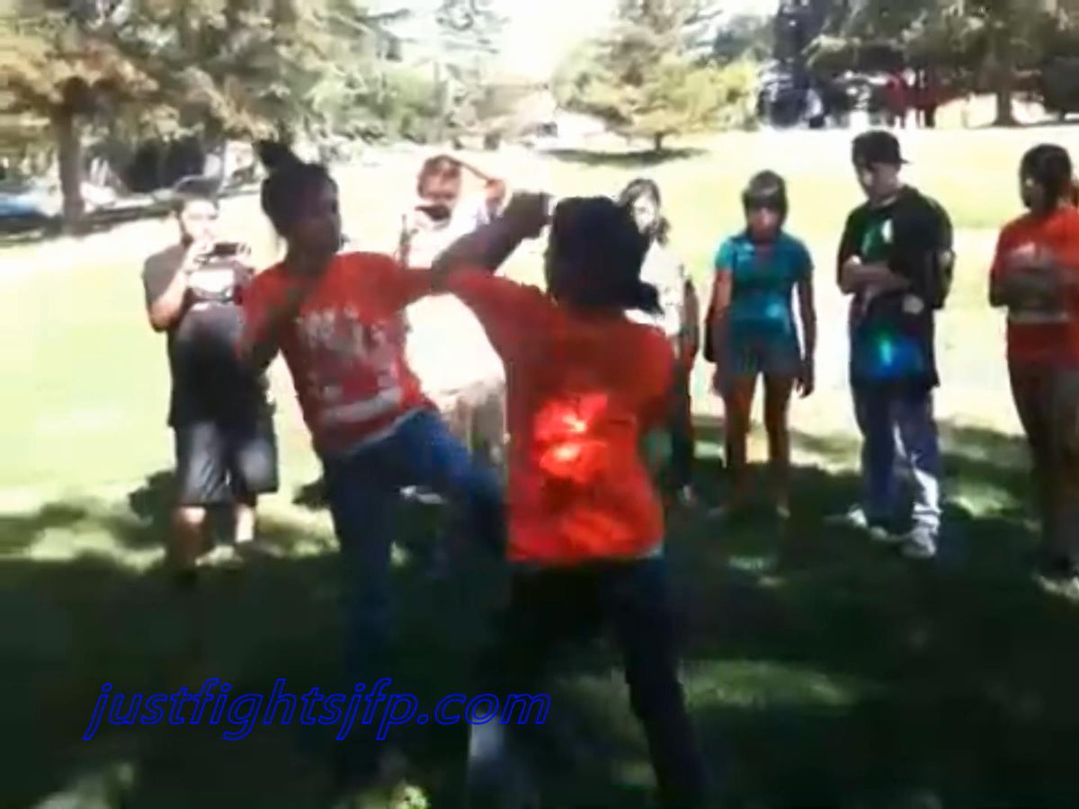 Mariposa (JFP 19002) – Just Fights JFP